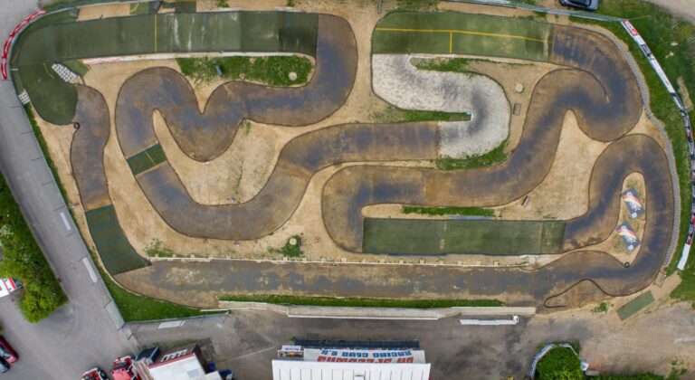 LA Speedway – Racing Club